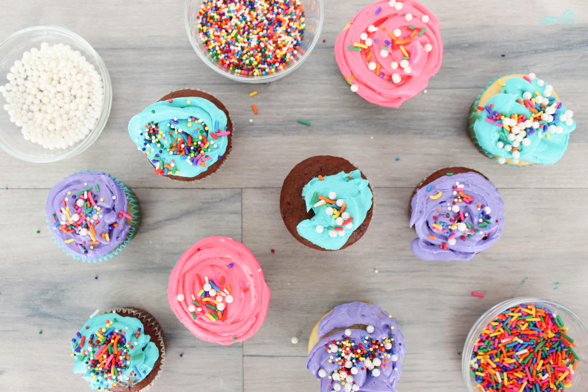 DIY Cupcake Decorating | Savor Recipes